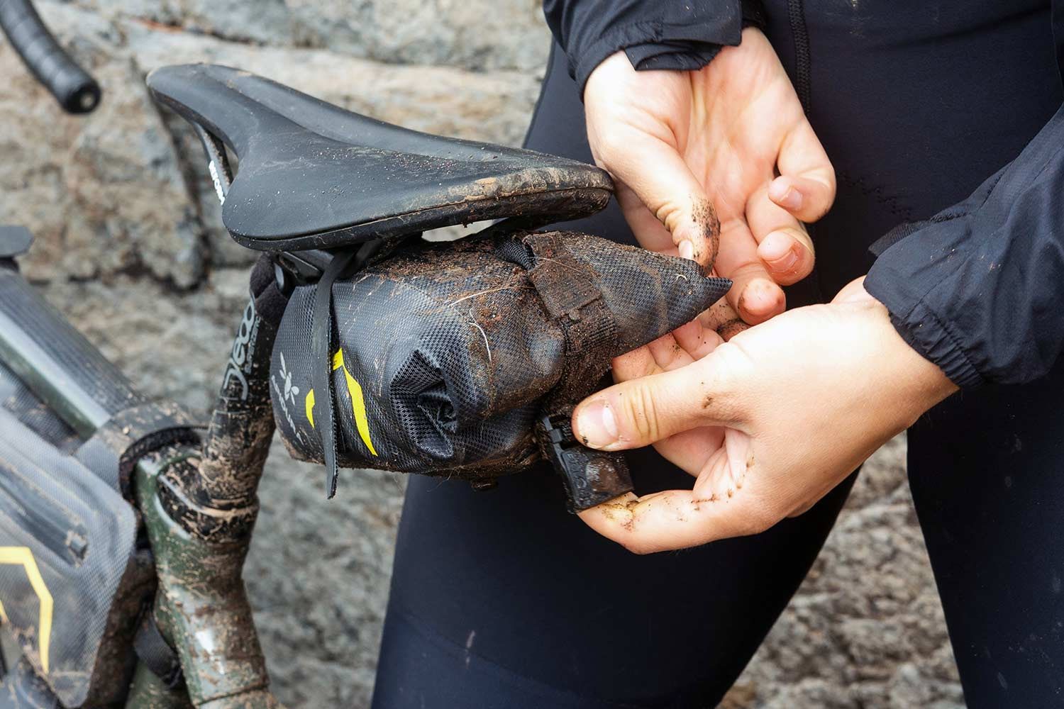 Apidura Expedition Tool Pack 1L online kaufen