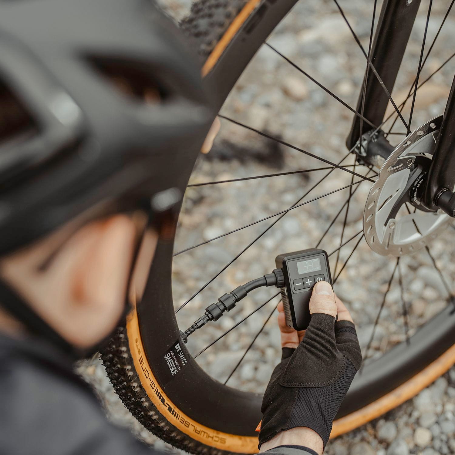 Topeak E-Booster Digital Mini Akku Fahrradpumpe online kaufen