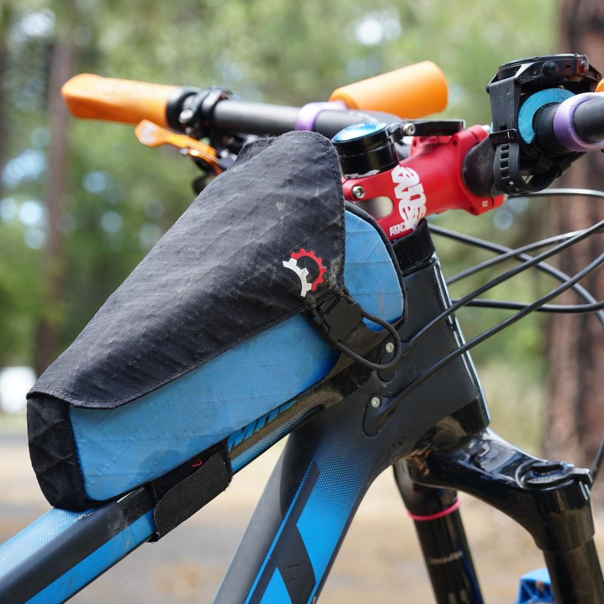 Revelate Designs Mag Tank 2000 with TPU Liner Top Tube Bag 1.4L buy online